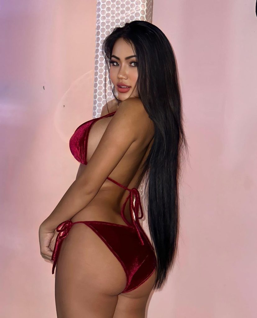 Praew asian สาวสวย สุดเซ็กซี่ ไฟหน้ากลมโต ดาวเด่น onlyfans 18+